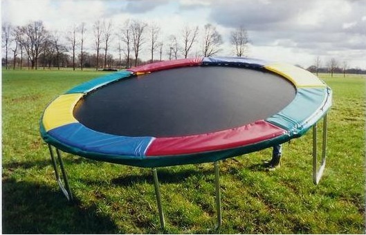 Magic Circle Deluxe 12 Ft Round Trampoline – Agindu